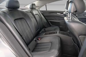 Grey Mercedes-Benz CLS 350 2012 in Kaunas, with an engine capacity of 3.00 L and mileage of 280 thousand km for 10900 €, photo 13 on AUTOMOTO.COM.LV