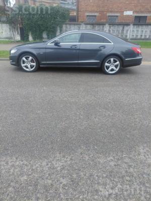 Grey Mercedes-Benz CLS 350 2013 in Riga, with an engine capacity of 3.00 L and mileage of 222 thousand km for 13500 €, photo 5 on AUTOMOTO.COM.LV