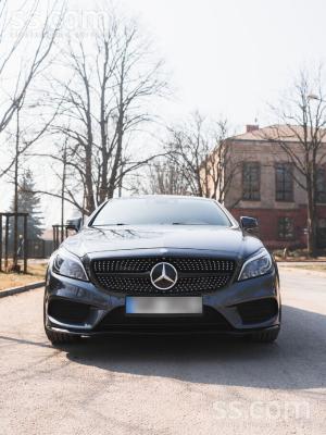 Pelēks Mercedes-Benz CLS 350 2014 Ogre, ar dzinēja tilpumu 3.00 L un nobraukumu 240 tūkst. km par 24000 €, foto 3 vietnē AUTOMOTO.COM.LV