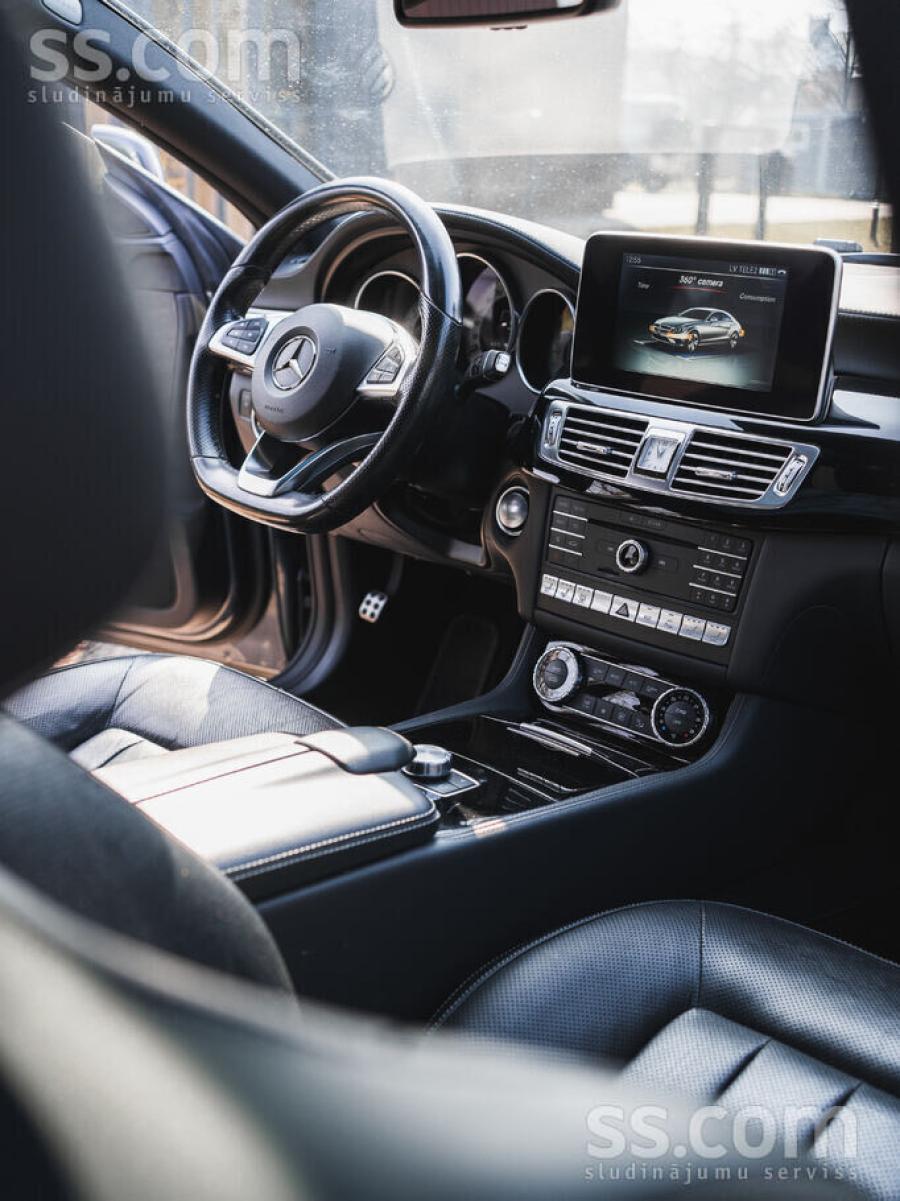 Pelēks Mercedes-Benz CLS 350 2014 Ogre, ar dzinēja tilpumu 3.00 L un nobraukumu 240 tūkst. km par 24000 €, foto 7 vietnē AUTOMOTO.COM.LV