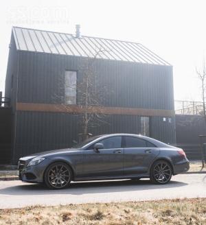 Pelēks Mercedes-Benz CLS 350 2014 Ogre, ar dzinēja tilpumu 3.00 L un nobraukumu 240 tūkst. km par 24000 €, foto 9 vietnē AUTOMOTO.COM.LV