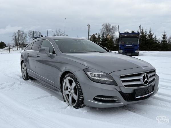 Pelēks Mercedes-Benz CLS 350 2013 Kauņa, ar dzinēja tilpumu 3.00 L un nobraukumu 310 tūkst. km par 9700 €, foto 4 vietnē AUTOMOTO.COM.LV