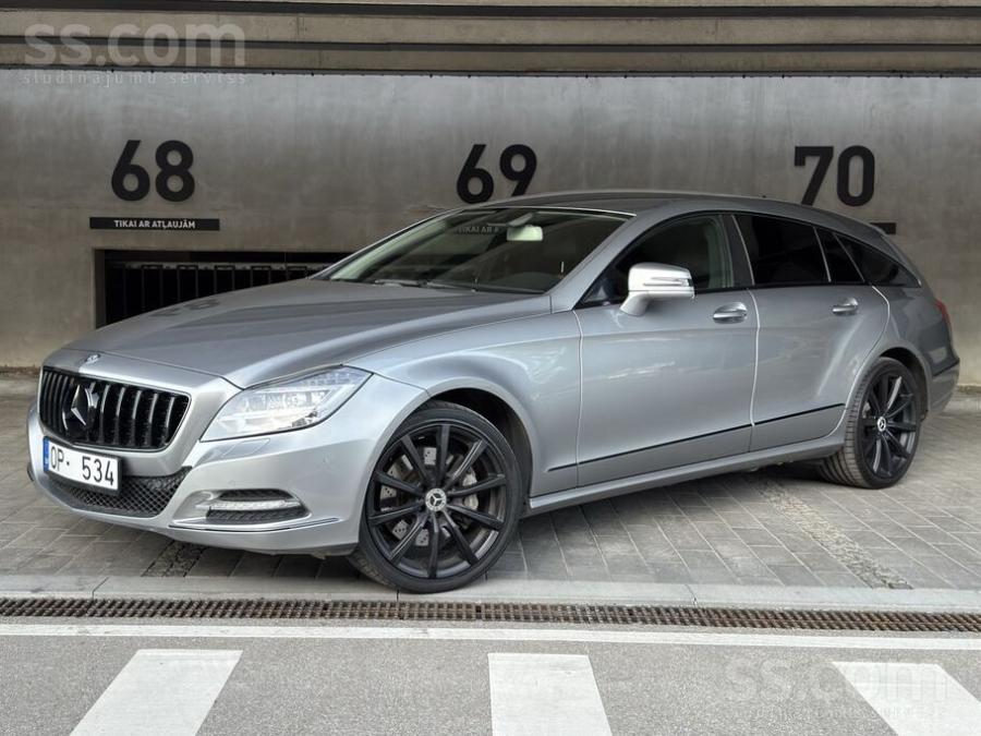 Pelēks Mercedes-Benz CLS 350 2013 Rīga, ar dzinēja tilpumu 3.00 L un nobraukumu 242 tūkst. km par 8790 €, foto 1 vietnē AUTOMOTO.COM.LV