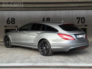 Pelēks Mercedes-Benz CLS 350 2013 Rīga, ar dzinēja tilpumu 3.00 L un nobraukumu 242 tūkst. km par 8790 €, foto 9 vietnē AUTOMOTO.COM.LV