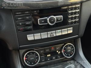 Pelēks Mercedes-Benz CLS 350 2013 Rīga, ar dzinēja tilpumu 3.00 L un nobraukumu 242 tūkst. km par 8790 €, foto 24 vietnē AUTOMOTO.COM.LV