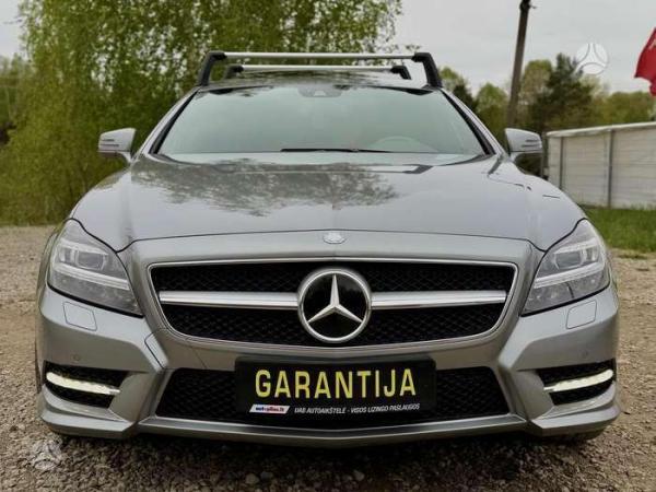 Grey Mercedes-Benz CLS 350 2013 in Siauliai, with an engine capacity of 2.99 L and mileage of 272 thousand km for 13750 €, photo 5 on AUTOMOTO.COM.LV