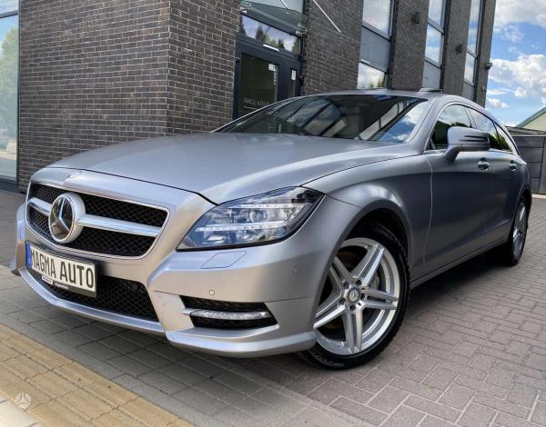 Grey Mercedes-Benz CLS 350 2013 in Marijampole, with an engine capacity of 2.99 L and mileage of 299 thousand km for 13250 €, photo 6 on AUTOMOTO.COM.LV