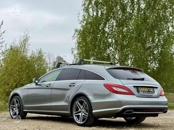 Grey Mercedes-Benz CLS 350 2013 in Siauliai, with an engine capacity of 2.99 L and mileage of 272 thousand km for 13750 €, photo 1 on AUTOMOTO.COM.LV