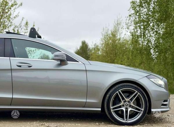 Grey Mercedes-Benz CLS 350 2013 in Siauliai, with an engine capacity of 2.99 L and mileage of 272 thousand km for 13750 €, photo 10 on AUTOMOTO.COM.LV