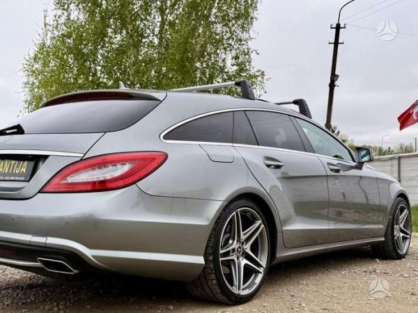 Grey Mercedes-Benz CLS 350 2013 in Siauliai, with an engine capacity of 2.99 L and mileage of 272 thousand km for 13750 €, photo 8 on AUTOMOTO.COM.LV