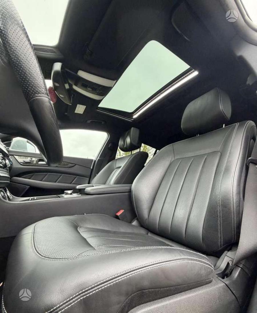 Pelēks Mercedes-Benz CLS 350 2013 Šauļi, ar dzinēja tilpumu 2.99 L un nobraukumu 272 tūkst. km par 13750 €, foto 25 vietnē AUTOMOTO.COM.LV