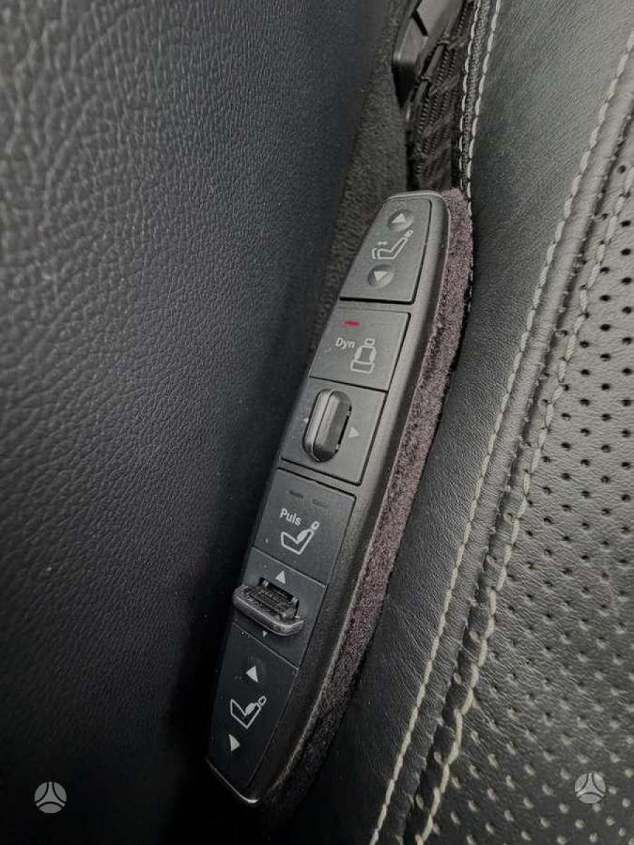 Pelēks Mercedes-Benz CLS 350 2013 Šauļi, ar dzinēja tilpumu 2.99 L un nobraukumu 272 tūkst. km par 13750 €, foto 35 vietnē AUTOMOTO.COM.LV