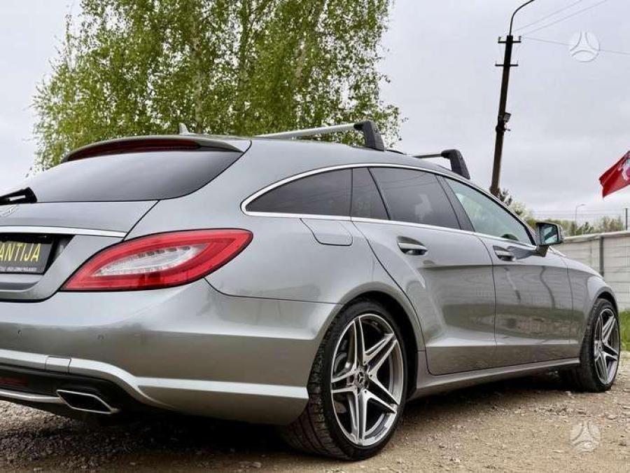 Pelēks Mercedes-Benz CLS 350 2013 Šauļi, ar dzinēja tilpumu 2.99 L un nobraukumu 272 tūkst. km par 13750 €, foto 9 vietnē AUTOMOTO.COM.LV