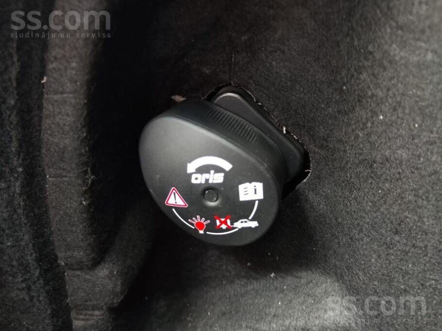 Серый Мерседес ЦЛС 350 2013 в Рига, объемом двигателя 3.00 л и пробегом 292 тыс. км за 12500 €, фото 23 на AUTOMOTO.COM.LV