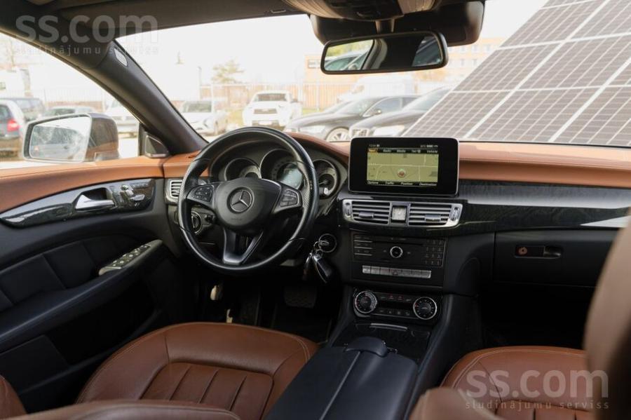 Pelēks Mercedes-Benz CLS 350 2015 Rīga, ar dzinēja tilpumu 3.00 L un nobraukumu 0 tūkst. km par 18990 €, foto 12 vietnē AUTOMOTO.COM.LV