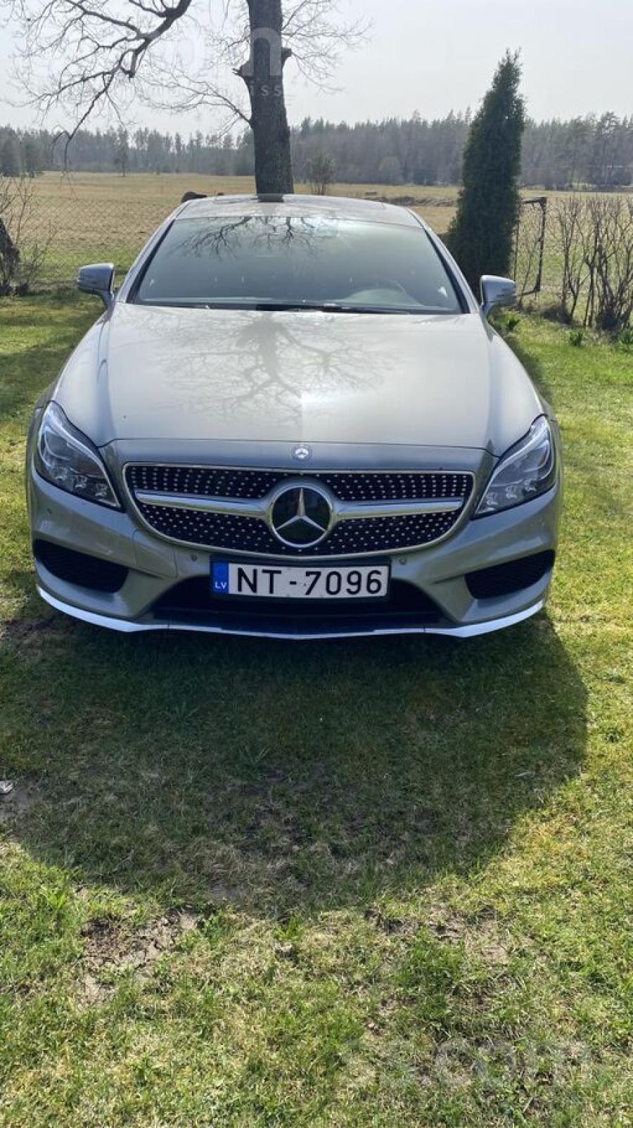Grey Mercedes-Benz CLS 350 2015 in Riga, with an engine capacity of 3.00 L and mileage of 210 thousand km for 18500 €, photo 1 on AUTOMOTO.COM.LV