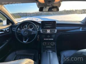 Pelēks Mercedes-Benz CLS 350 2015 Ogre, ar dzinēja tilpumu 3.00 L un nobraukumu 259 tūkst. km par 13200 €, foto 6 vietnē AUTOMOTO.COM.LV