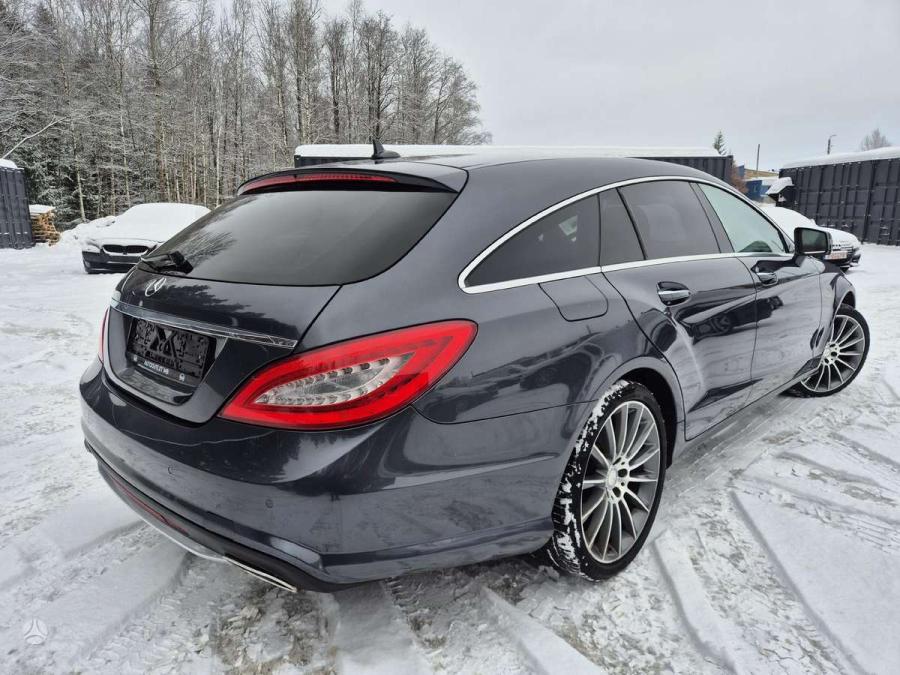 Pelēks Mercedes-Benz CLS 350 2015 Utena, ar dzinēja tilpumu 2.99 L un nobraukumu 312 tūkst. km par 12490 €, foto 4 vietnē AUTOMOTO.COM.LV
