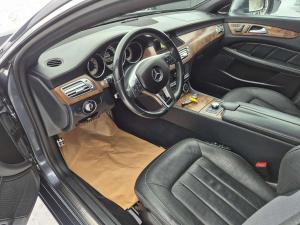 Pelēks Mercedes-Benz CLS 350 2015 Utena, ar dzinēja tilpumu 2.99 L un nobraukumu 312 tūkst. km par 12490 €, foto 8 vietnē AUTOMOTO.COM.LV