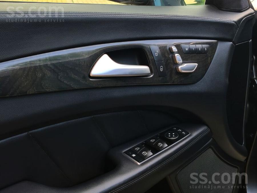 Pelēks Mercedes-Benz CLS 350 2015 Rīga, ar dzinēja tilpumu 3.00 L un nobraukumu 263 tūkst. km par 14870 €, foto 15 vietnē AUTOMOTO.COM.LV