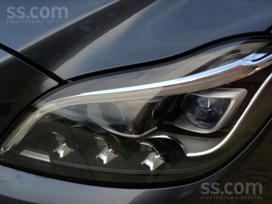 Pelēks Mercedes-Benz CLS 350 2015 Rīga, ar dzinēja tilpumu 3.00 L un nobraukumu 263 tūkst. km par 14870 €, foto 24 vietnē AUTOMOTO.COM.LV