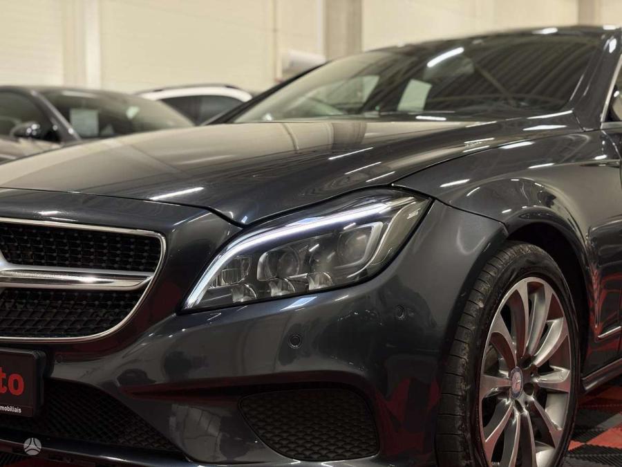Pelēks Mercedes-Benz CLS 350 2015 Viļņa, ar dzinēja tilpumu 2.99 L un nobraukumu 289 tūkst. km par 13990 €, foto 8 vietnē AUTOMOTO.COM.LV