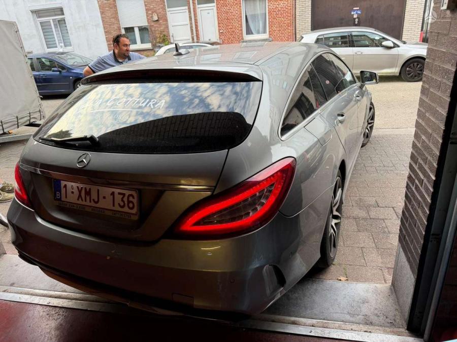 Pelēks Mercedes-Benz CLS 350 2016 Utena, ar dzinēja tilpumu 2.99 L un nobraukumu 221 tūkst. km par 13700 €, foto 4 vietnē AUTOMOTO.COM.LV