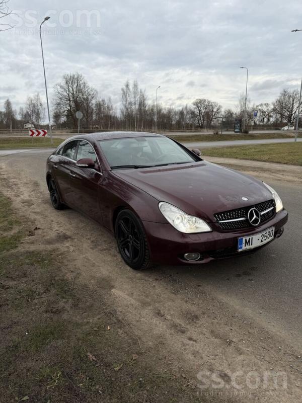 Sarkans Mercedes-Benz CLS 350 2005 Rīga, ar dzinēja tilpumu 3.50 L un nobraukumu 250 tūkst. km par 5222 €, foto 2 vietnē AUTOMOTO.COM.LV