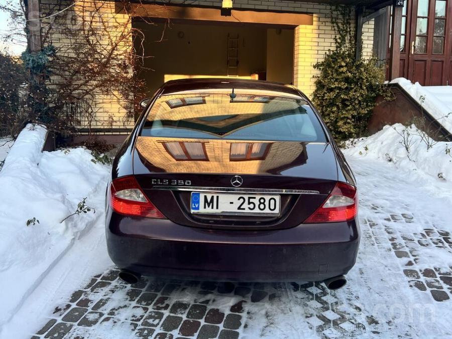Red Mercedes-Benz CLS 350 2005 in Riga, with an engine capacity of 3.50 L and mileage of 246 thousand km for 3980 €, photo 4 on AUTOMOTO.COM.LV