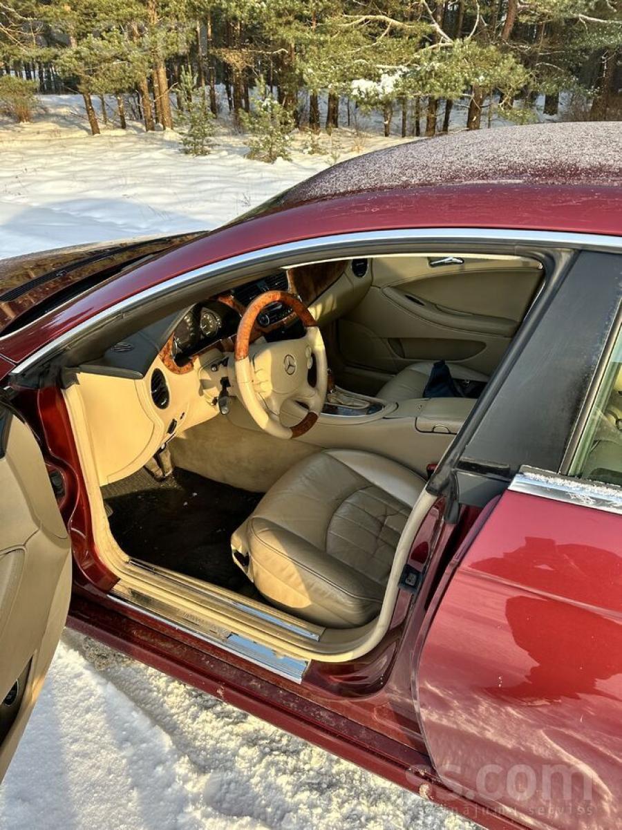 Sarkans Mercedes-Benz CLS 350 2005 Ventspils, ar dzinēja tilpumu 3.50 L un nobraukumu 260 tūkst. km par 4800 €, foto 9 vietnē AUTOMOTO.COM.LV