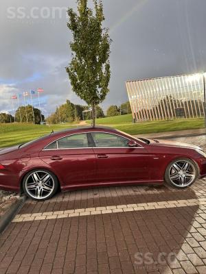 Sarkans Mercedes-Benz CLS 350 2005 Ventspils, ar dzinēja tilpumu 3.50 L un nobraukumu 260 tūkst. km par 4800 €, foto 13 vietnē AUTOMOTO.COM.LV