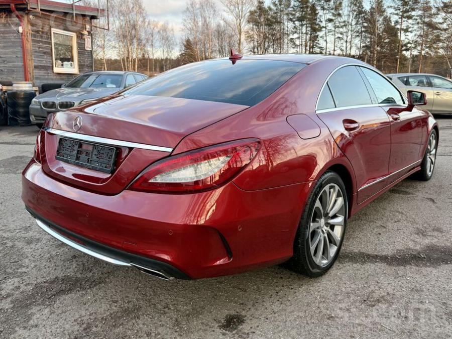 Red Mercedes-Benz CLS 350 2015 in Riga, with an engine capacity of 3.00 L and mileage of 0 thousand km for 16850 €, photo 5 on AUTOMOTO.COM.LV