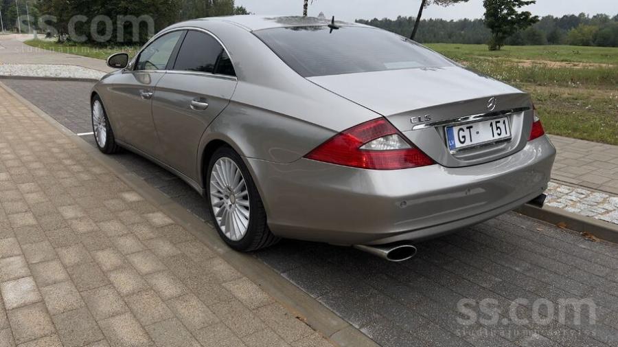Mercedes-Benz CLS 350 2005 in Riga, with an engine capacity of 3.50 L and mileage of 277 thousand km for 7800 €, photo 8 on AUTOMOTO.COM.LV