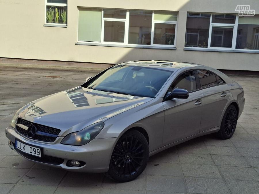 Mercedes-Benz CLS 350 2005 in Silute, with an engine capacity of 3.50 L and mileage of 290 thousand km for 3999 €, photo 8 on AUTOMOTO.COM.LV