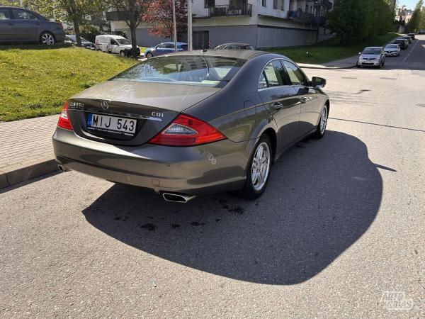 Mercedes-Benz CLS 350 2010 in Vilnius, with an engine capacity of 3.00 L and mileage of 221 thousand km for 8800 €, photo 6 on AUTOMOTO.COM.LV