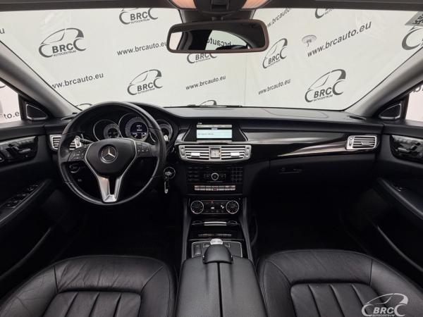 Mercedes-Benz CLS 350 2011 Viļņa vietnē Mercedes-Benz CLS 350 2011 Viļņa, ar dzinēja tilpumu 2.99 L un nobraukumu 194 tūkst. km par 11900 €, foto 4 vietnē AUTOMOTO.COM.LV
