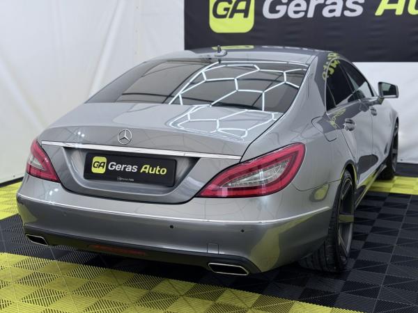Mercedes-Benz CLS 350 2011 Viļņa, ar dzinēja tilpumu 0.00 L un nobraukumu 0 tūkst. km par 10990 €, foto 5 vietnē AUTOMOTO.COM.LV