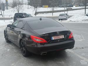 Mercedes-Benz CLS 350 2012 in Vilnius, with an engine capacity of 3.50 L and mileage of 280 thousand km for 12500 €, photo 3 on AUTOMOTO.COM.LV