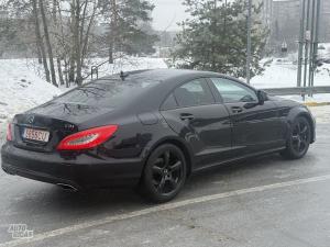 Mercedes-Benz CLS 350 2012 in Vilnius, with an engine capacity of 3.50 L and mileage of 280 thousand km for 12500 €, photo 5 on AUTOMOTO.COM.LV