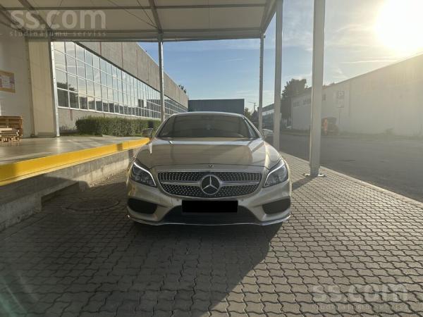 Mercedes-Benz CLS 350 2012 in Riga, with an engine capacity of 3.50 L and mileage of 125 thousand km for 20550 €, photo 1 on AUTOMOTO.COM.LV