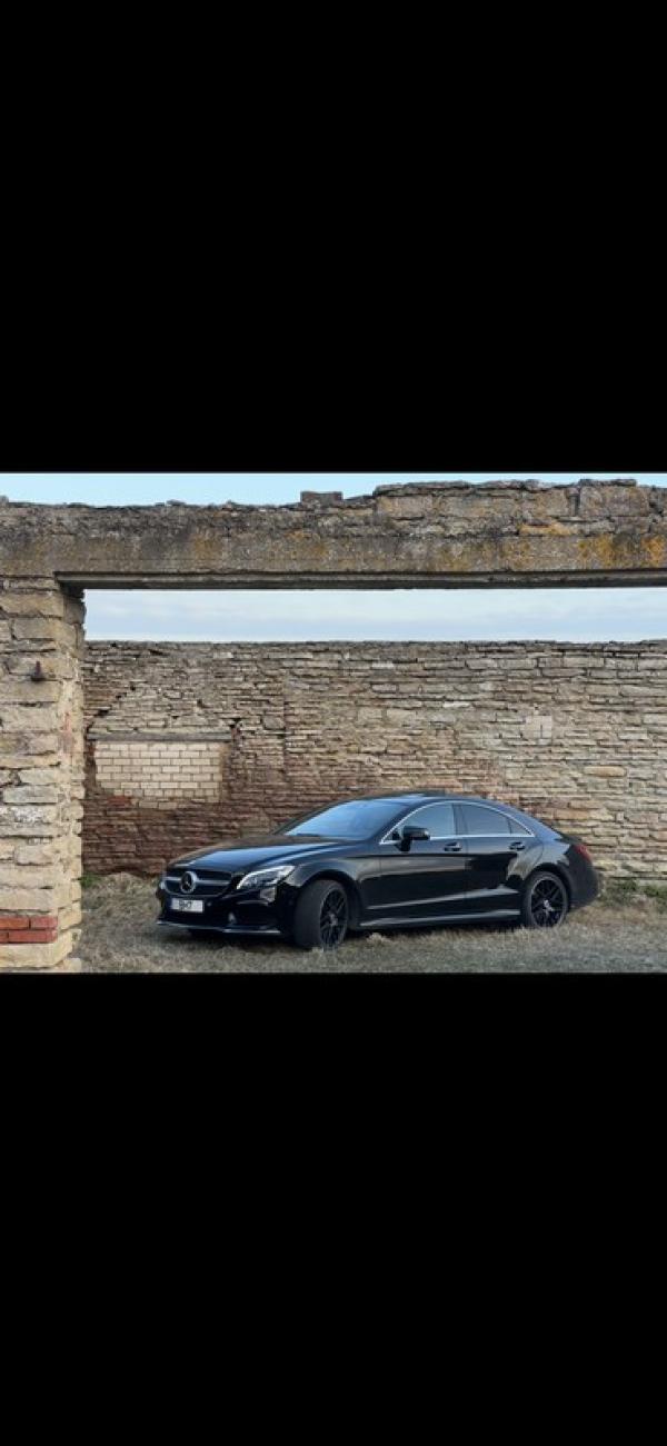 Mercedes-Benz CLS 350 2015 in Narva, with an engine capacity of 3.00 L and mileage of 216 thousand km for 20000 €, photo 9 on AUTOMOTO.COM.LV