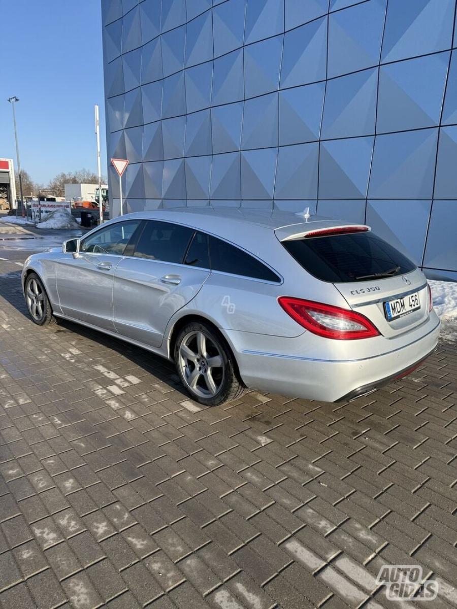 Mercedes-Benz CLS 350 2013 Viļņa, ar dzinēja tilpumu 3.00 L un nobraukumu 375 tūkst. km par 11000 €, foto 3 vietnē AUTOMOTO.COM.LV