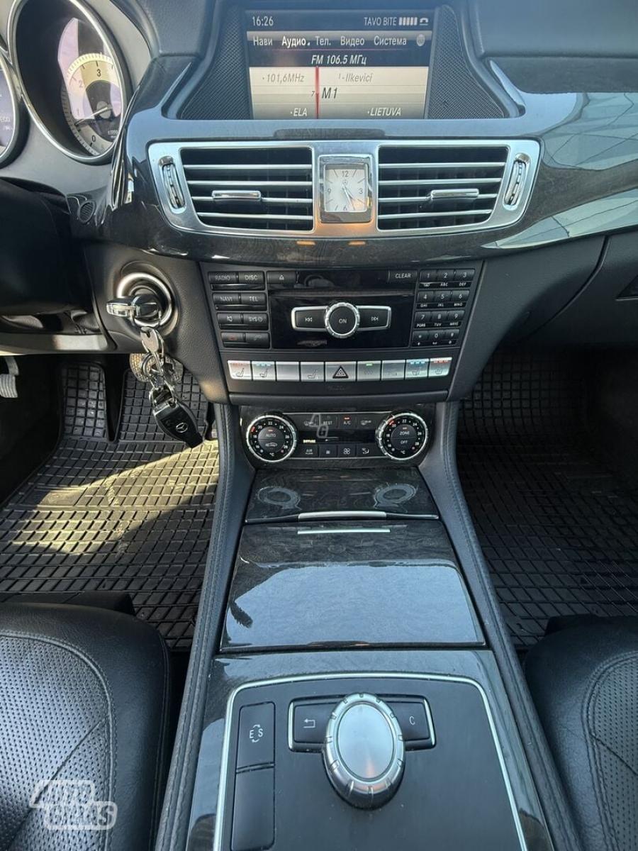 Mercedes-Benz CLS 350 2013 Viļņa, ar dzinēja tilpumu 3.00 L un nobraukumu 375 tūkst. km par 11000 €, foto 6 vietnē AUTOMOTO.COM.LV
