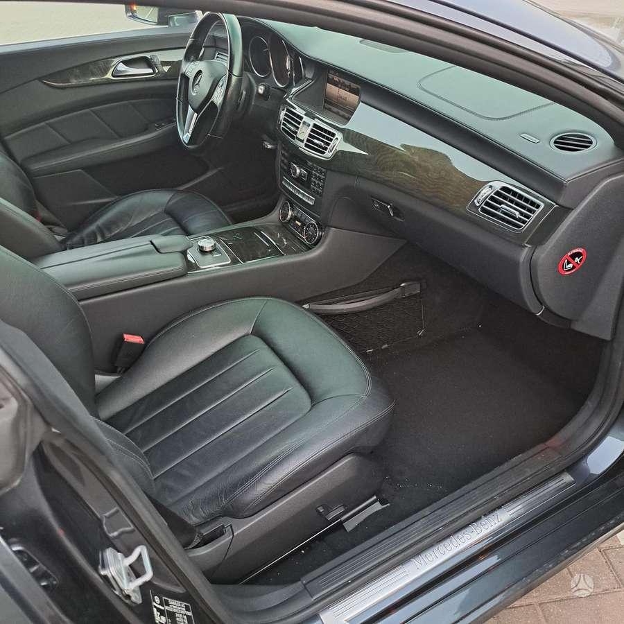 Mercedes-Benz CLS 350 2014 Kauņa, ar dzinēja tilpumu 2.99 L un nobraukumu 245 tūkst. km par 8000 €, foto 17 vietnē AUTOMOTO.COM.LV