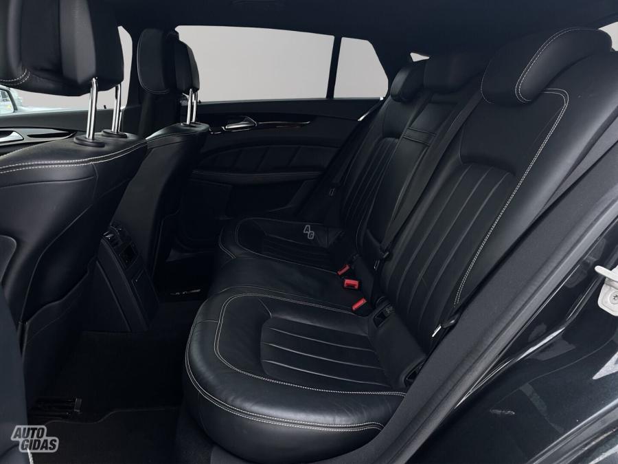 Mercedes-Benz CLS 350 2015 in Vilnius, with an engine capacity of 3.00 L and mileage of 372 thousand km for 15499 €, photo 10 on AUTOMOTO.COM.LV