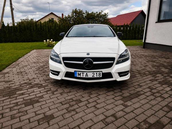 Balts Mercedes-Benz CLS 350 2011 Mažeikiai, ar dzinēja tilpumu 2.99 L un nobraukumu 290 tūkst. km par 12900 €, foto 6 vietnē AUTOMOTO.COM.LV