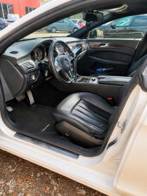 Balts Mercedes-Benz CLS 350 2011 Mažeikiai, ar dzinēja tilpumu 2.99 L un nobraukumu 290 tūkst. km par 12900 €, foto 20 vietnē AUTOMOTO.COM.LV