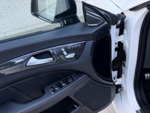 Белый Мерседес ЦЛС 350 2015 в Рига, объемом двигателя 3.00 л и пробегом 280 тыс. км за 11300 €, фото 10 на AUTOMOTO.COM.LV