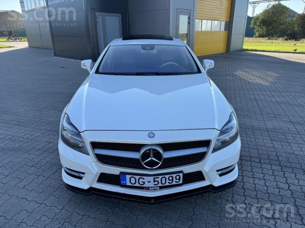 Balts Mercedes-Benz CLS 350 2011 Liepāja, ar dzinēja tilpumu 3.00 L un nobraukumu 280 tūkst. km par 13800 €, foto 3 vietnē AUTOMOTO.COM.LV