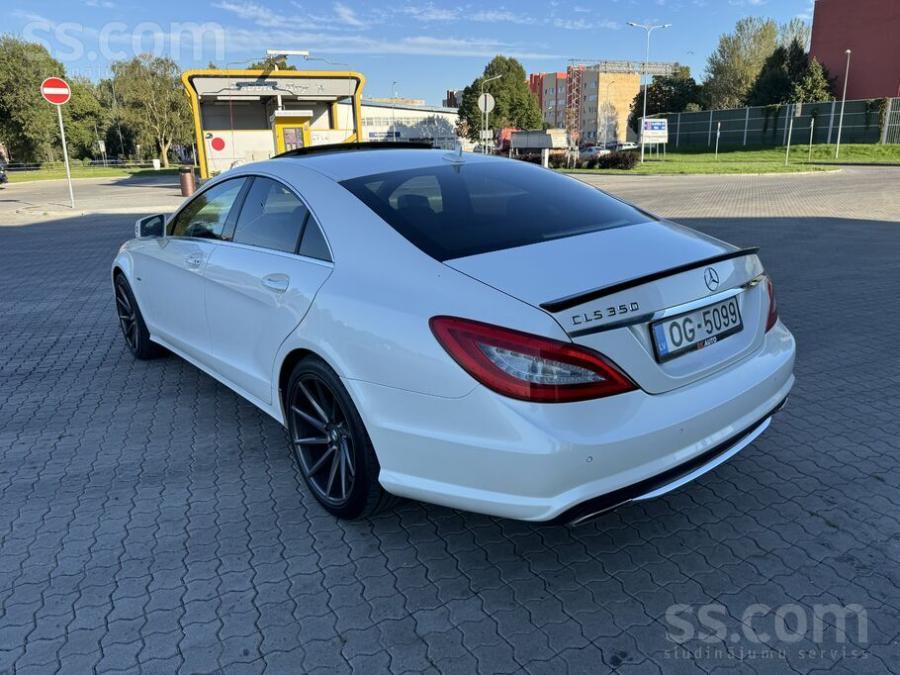 Белый Мерседес ЦЛС 350 2011 в Лиепая, объемом двигателя 3.00 л и пробегом 280 тыс. км за 13800 €, фото 7 на AUTOMOTO.COM.LV